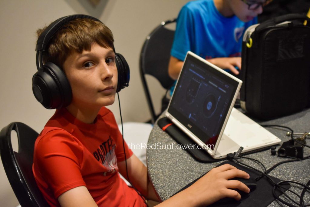 Code Camp by Red Sunflower: Build a website, learn to code.